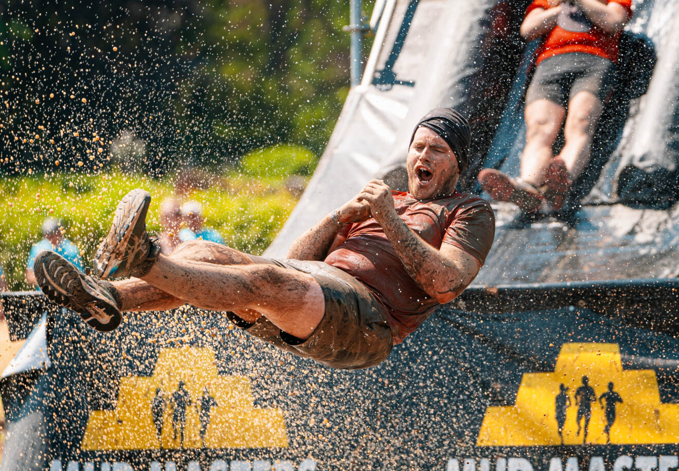 Mud Masters in Arnsberg am 15. & 16. Juni mit 10.000 Teilnehmern ...